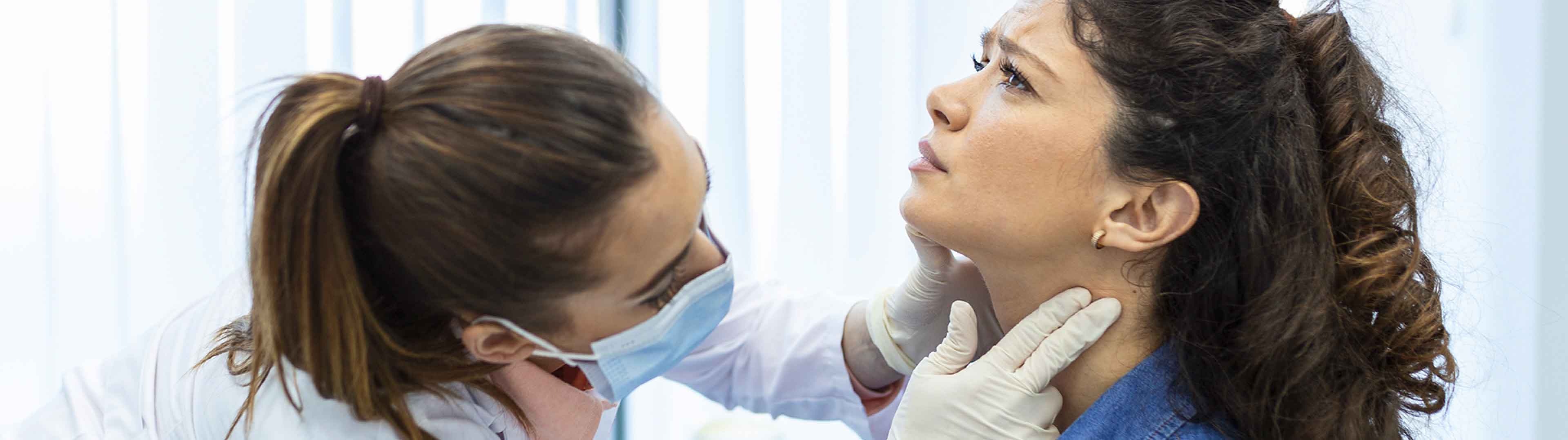 Thyroid cancer Symptoms, Treatment & Diagnosis | Thyroid Carcinoma